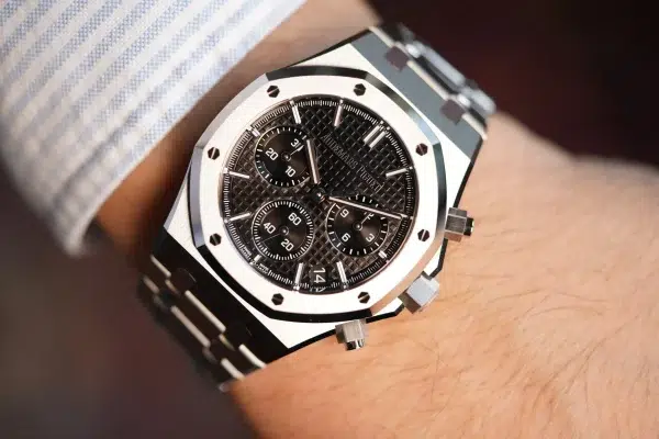 Buy AP Rainbow Watches | Royal Oak Rainbow & Gem-Set AP - Luxury ...
